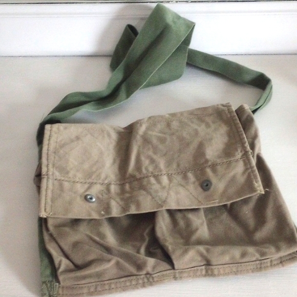 Other | Authentic Vietnam War Era Claymore Mine M18a1 Antipersonnel Bag ...